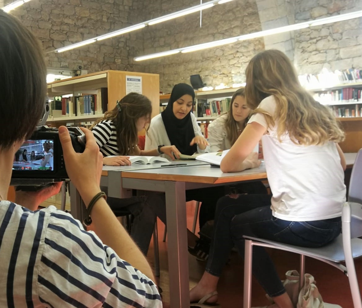 Video Mentoring relationships among young women